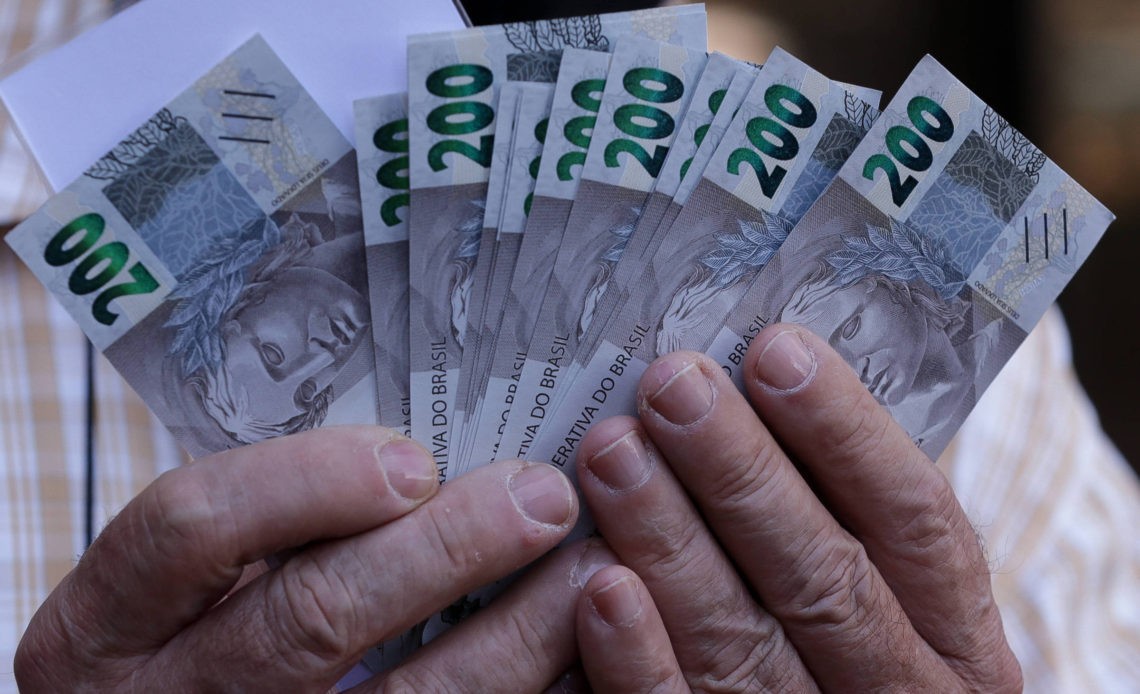 J Viu Alguma Nota De R 200 Completa Dois Anos Mas Circula o No